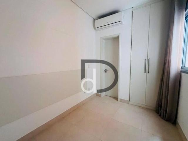 Apartamento em reforma, 5 suítes, pé na areia, modulo 07 Riviera de Sao Lourenço