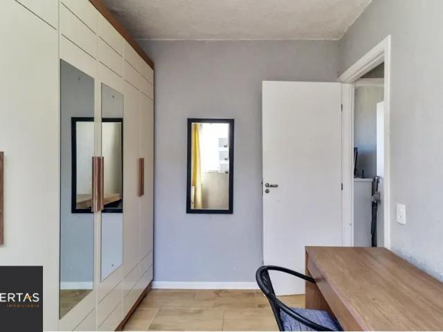 Apartamento em Restinga