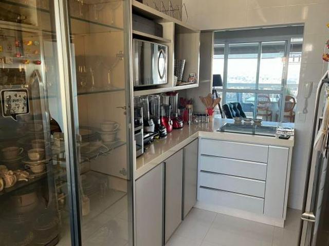 Apartamento em Residencial do Lago, Londrina/PR de 151m² 3 quartos à venda por R$ 2.190.000,00