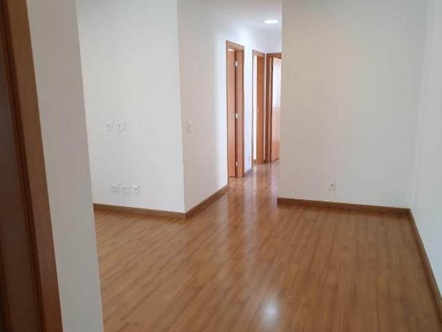 Apartamento em Residencial do Lago, Londrina/PR de 75m² 3 quartos à venda por R$ 700.000,00