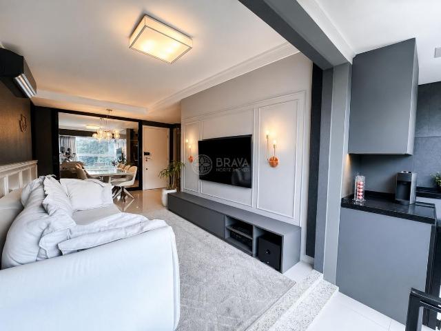 Apartamento em Ressacada, Itajaí/SC de 90m² 3 quartos para locação R$ 5.500,00/mes