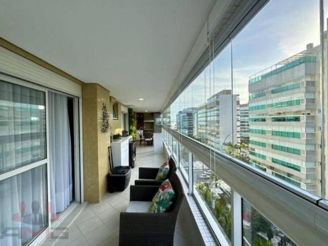 Apartamento em Riviera, Bertioga/SP de 138m² 5 quartos à venda por R$ 4.600.000,00