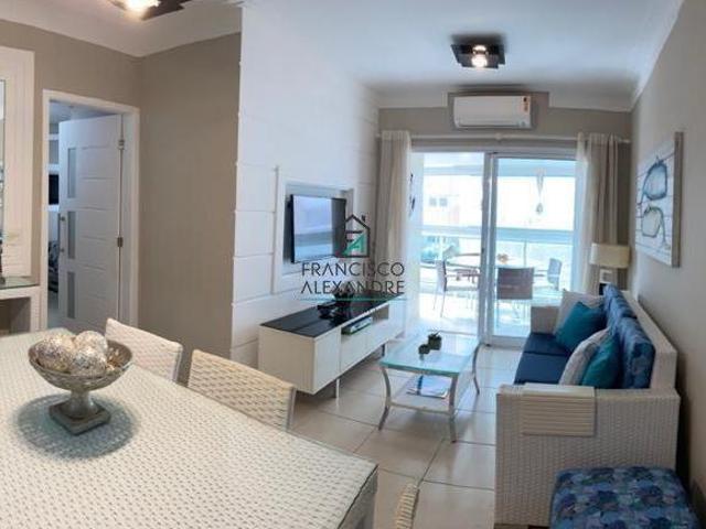 Apartamento em Riviera de São Lourenço