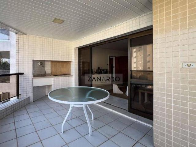 Apartamento em Riviera de São Lourenço