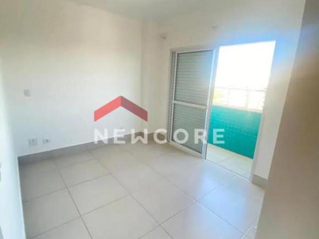 Apartamento em Rua 10 de Maio Zona 07 Maringá/PR