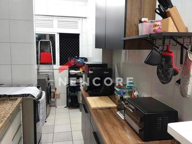 Apartamento em Rua Comendador Martins Vila Mathias Santos/SP