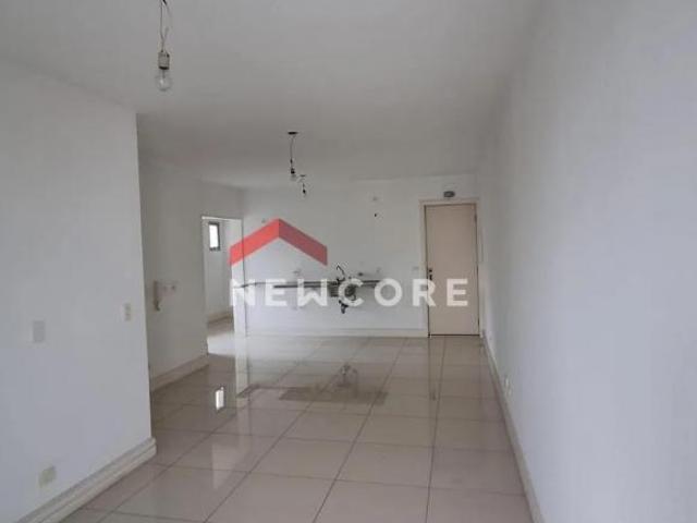 Apartamento em Rua Constantino de Sousa Campo Belo São Paulo/SP