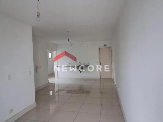 Apartamento em Rua Constantino de Sousa Campo Belo São Paulo/SP