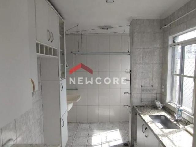 Apartamento em Rua Corbélia Jardim Flor da Montanha Guarulhos/SP