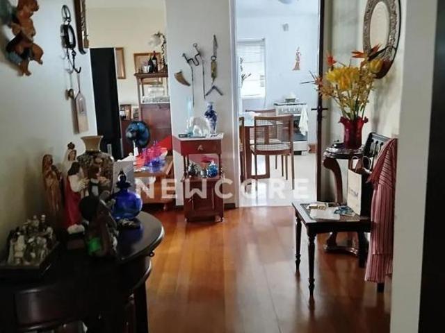 Apartamento em Rua Coronel Alberto Rosa Centro Pelotas/RS