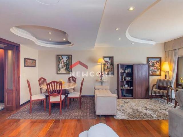 Apartamento em Rua Coronel Aurélio Bitencourt Rio Branco Porto Alegre/RS
