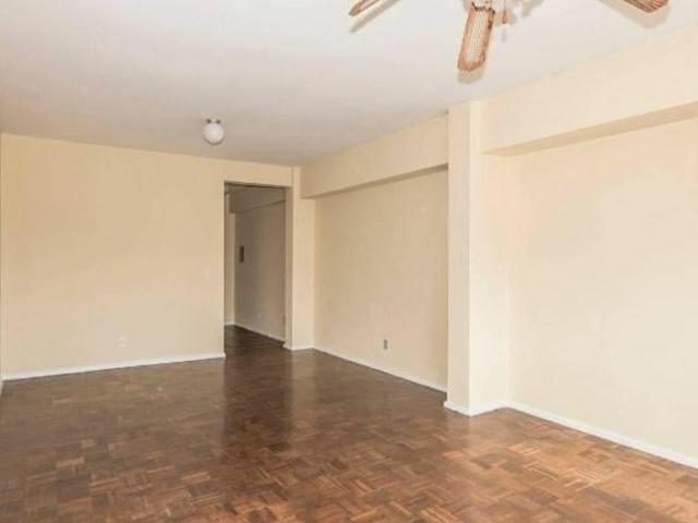 Apartamento em Rua Coronel Genuino Centro Histórico Porto Alegre/RS