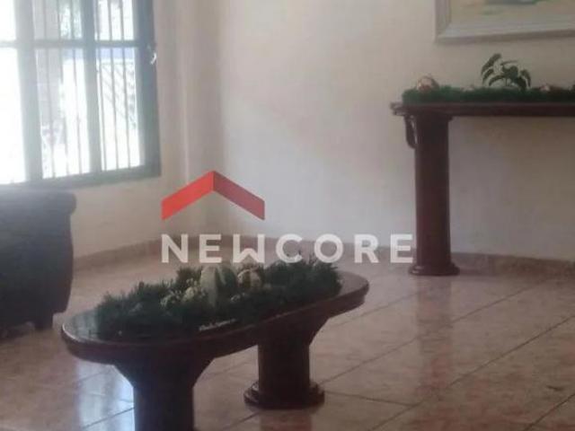 Apartamento em Rua Caiapós Tupi Praia Grande/SP
