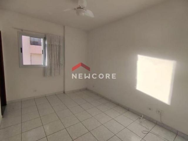 Apartamento em Rua Caiapós Tupi Praia Grande/SP