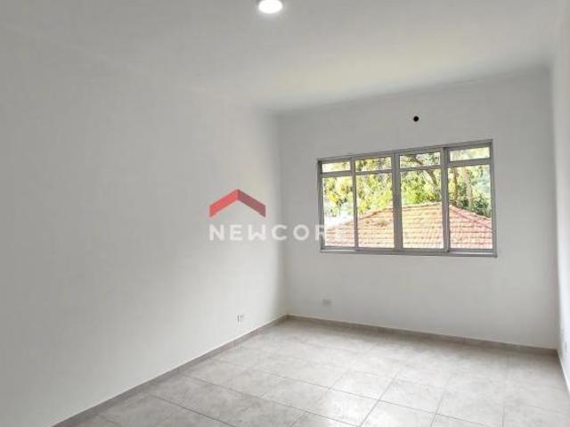 Apartamento em Rua Campos Sales Enseada Guarujá/SP