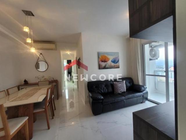 Apartamento em Rua Cândido Rodrigues Centro São Vicente/SP