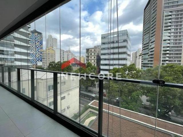 Apartamento em Rua Capote Valente Pinheiros São Paulo/SP
