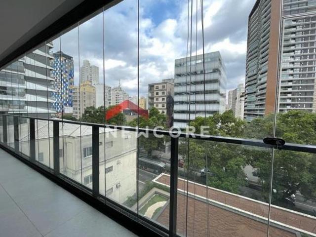 Apartamento em Rua Capote Valente Pinheiros São Paulo/SP