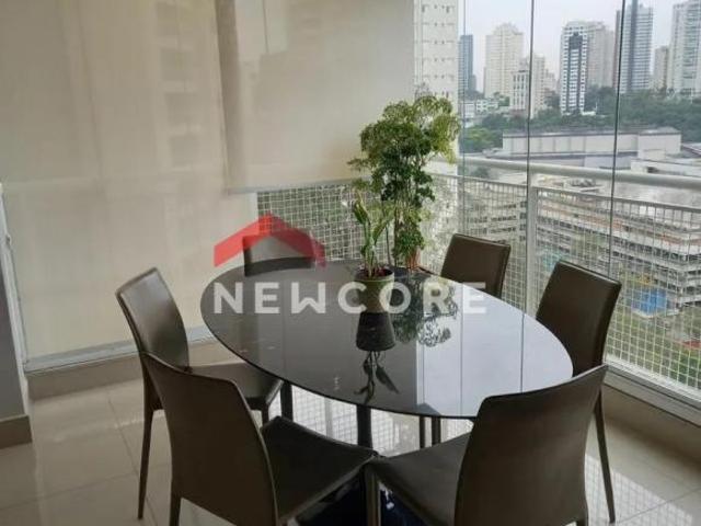 Apartamento em Rua Carvalho de Freitas Vila Andrade São Paulo/SP