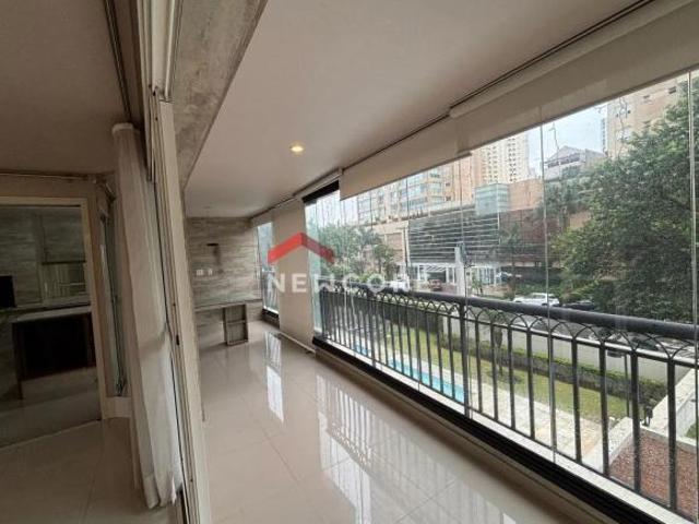 Apartamento em Rua Celso de Azevedo Marques Parque da Mooca São Paulo/SP