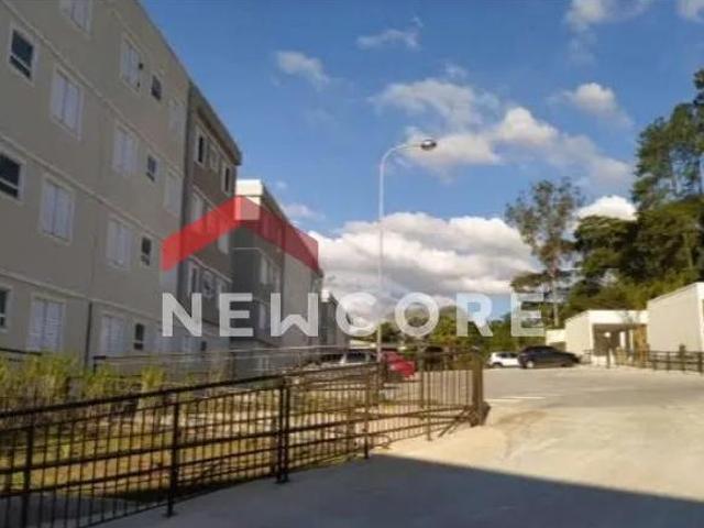 Apartamento em Rua Américo Floriano de Toledo Jardim Caiapiá Cotia/SP
