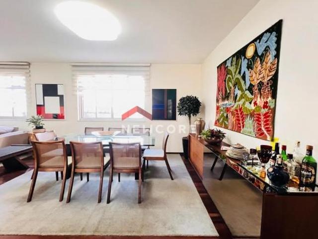 Apartamento em Rua Antônio Aleixo Lourdes Belo Horizonte/MG