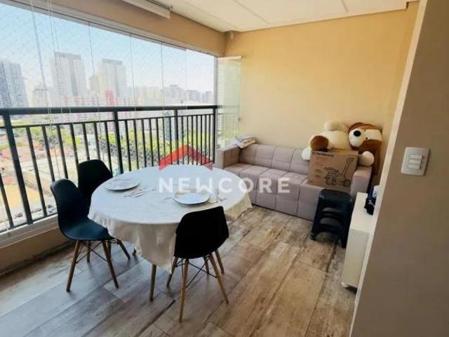 Apartamento em Rua Antônio Morais Barros Vila Zilda Tatuapé São Paulo/SP