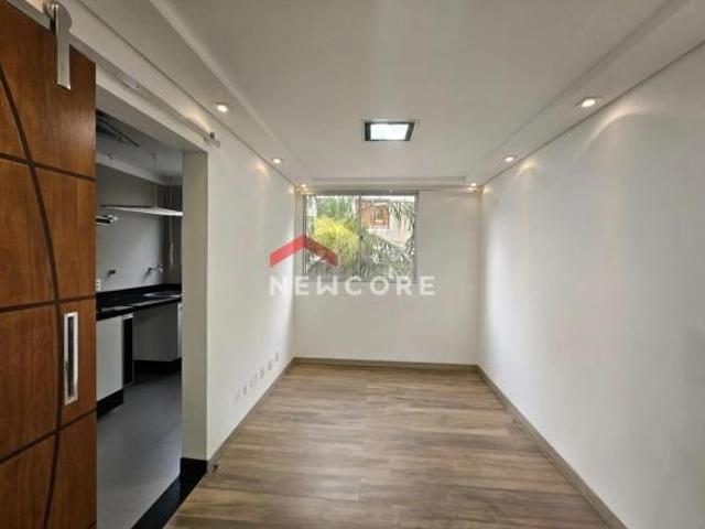 Apartamento em Rua Andrea Camargo de Oliveira Jardim Contorno Bauru/SP