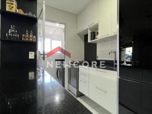 Apartamento em Rua Ângelo Corradini Vila Nambi Jundiaí/SP