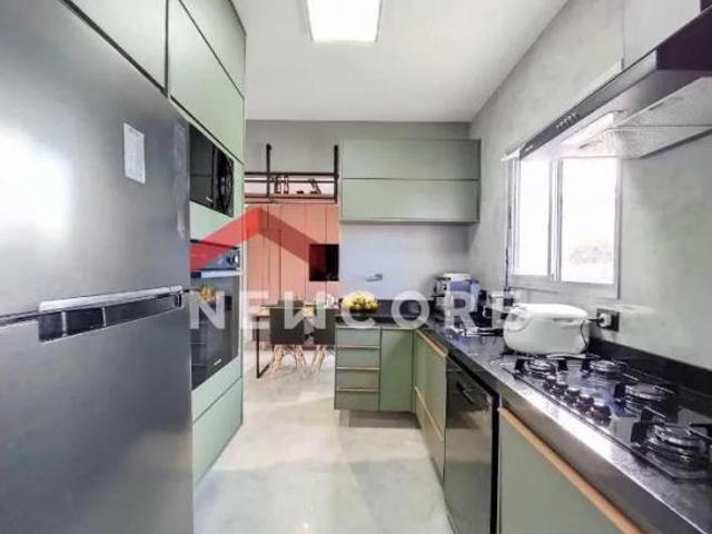 Apartamento em Rua Adolfo Lutz Ponta da Praia Santos/SP