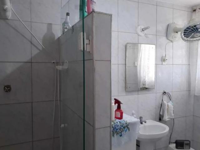 Apartamento em Rua Alagoas Gonzaga Santos/SP