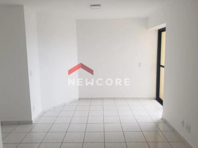 Apartamento em Rua Alberto Segalla Jardim Infante Dom Henrique Bauru/SP