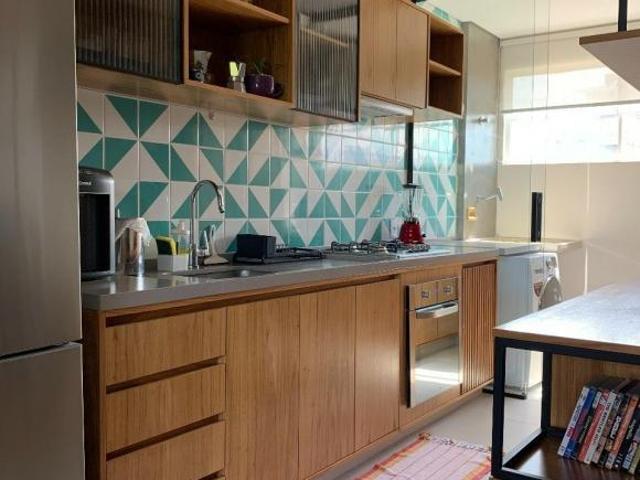 Apartamento em Rua Alecrins Cambuí Campinas/SP