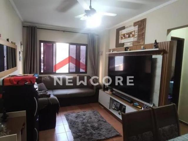 Apartamento em Rua Alfonso Bovero Ocian Praia Grande/SP