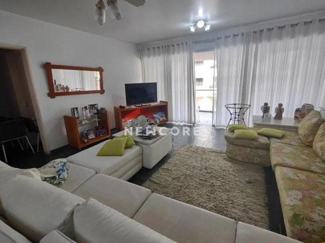 Apartamento em Rua Argentina Enseada Guarujá/SP