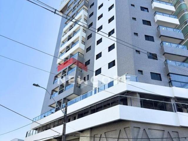 Apartamento em Rua Argentina Guilhermina Praia Grande/SP