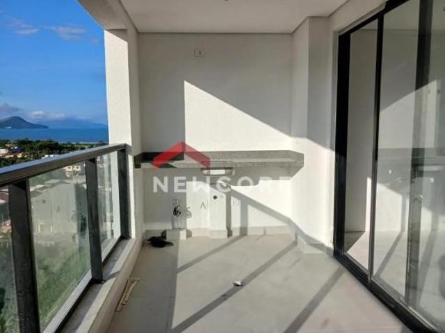 Apartamento em Rua Botucatu Praia das Palmeiras Caraguatatuba/SP