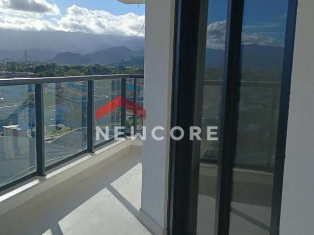 Apartamento em Rua Botucatu Praia das Palmeiras Caraguatatuba/SP