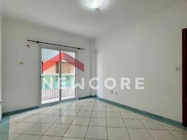 Apartamento em Rua Bolívia Guilhermina Praia Grande/SP
