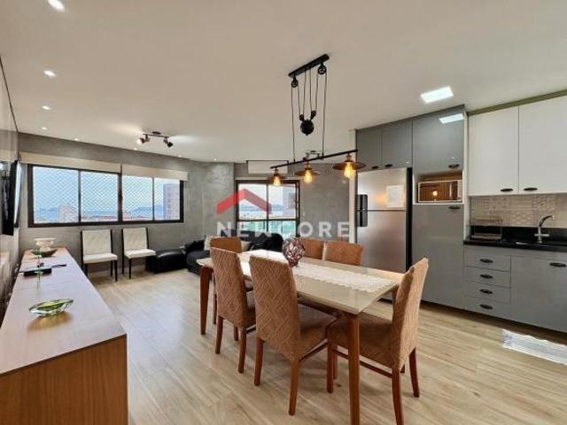 Apartamento em Rua Bandeirantes Loteamento João Batista Julião Guarujá/SP