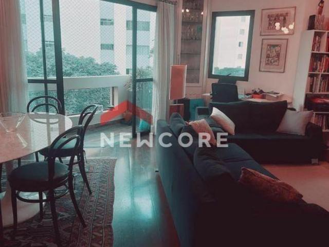 Apartamento em Rua Barão de Vallim Campo Belo São Paulo/SP