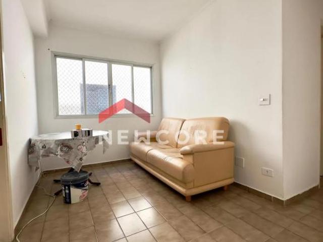 Apartamento em Rua Bartolomeu Dias Aviação Praia Grande/SP