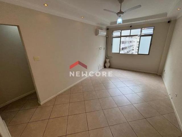 Apartamento em Rua Bassim Nagib Trabulsi Ponta da Praia Santos/SP