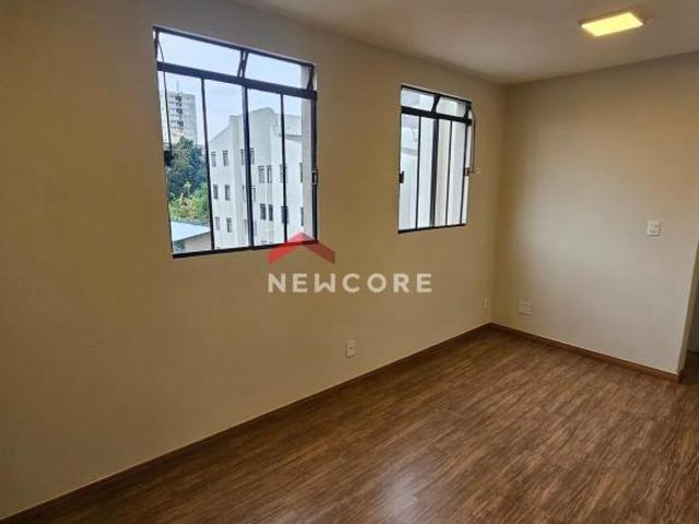 Apartamento em Rua Benjamin Franklin Parque Jamaica Londrina/PR