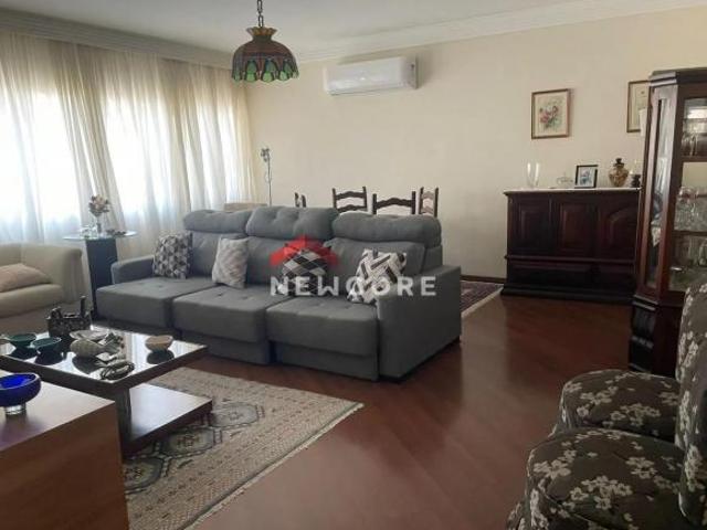 Apartamento em Rua Governador Pedro de Toledo Boqueirão Santos/SP