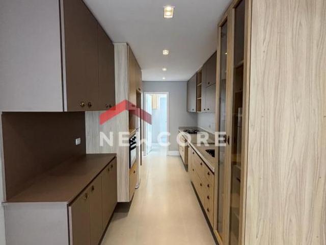 Apartamento em Rua Goytacazes Gonzaga Santos/SP