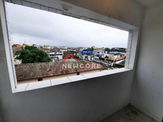 Apartamento em Rua Goitacazes Parque São Vicente São Vicente/SP
