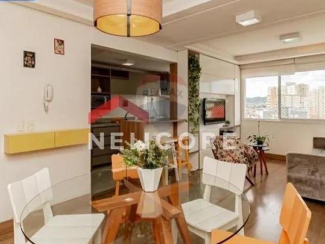 Apartamento em Rua Gomes Jardim Santana Porto Alegre/RS