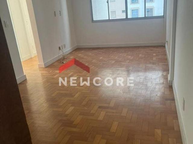 Apartamento em Rua Gaivota Moema São Paulo/SP