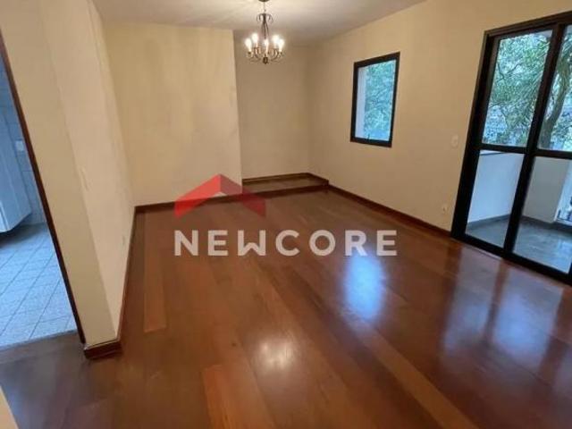 Apartamento em Rua Gaivota Moema São Paulo/SP